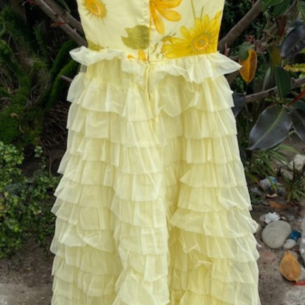 Vintage 1968 Nadine Yellow Prom Dress - Gem